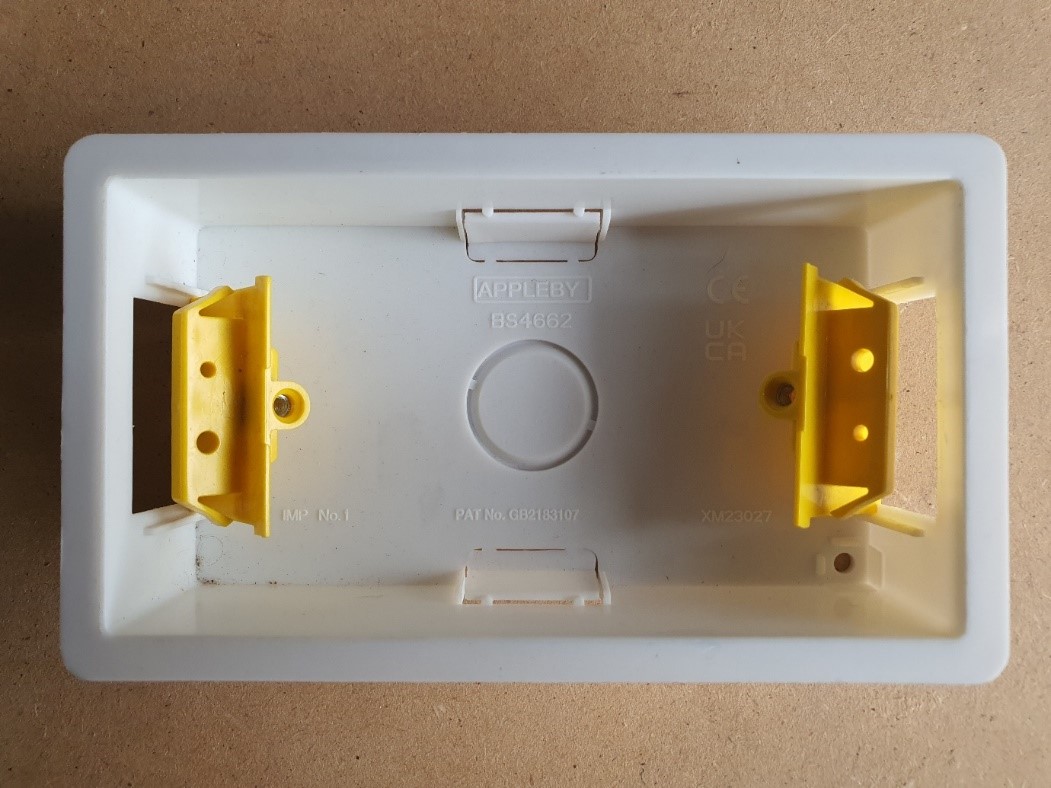 Electrical back box store